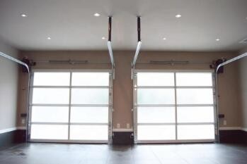 Standard Overhead Aluminum Sectional Door Finger Safe Panel Smoothly ...